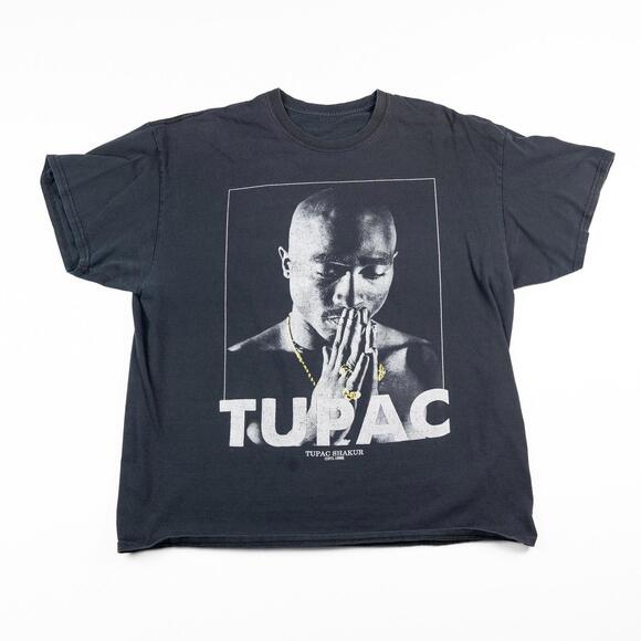 2Pac | Shirts | Tupac Shakur Praying Hands 7 Graphic Tshirt Mens Xl ...